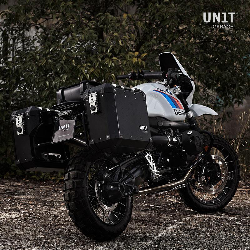 Unit Garage BMW R9T Inox Luggage Rack - Silver – Pier City Custom