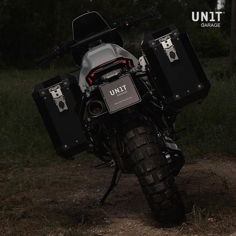 Unit Garage R9T Series Inox Luggage Rack - Silver – Pier City Custom