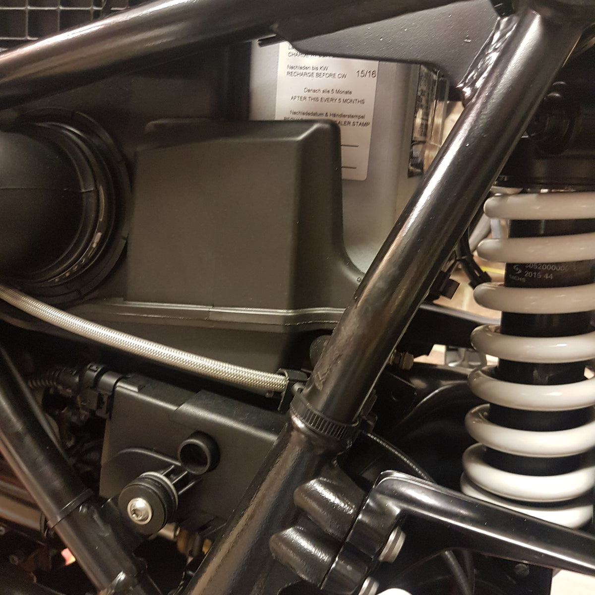 Pier City Custom BMW R9T Custom Battery Cover